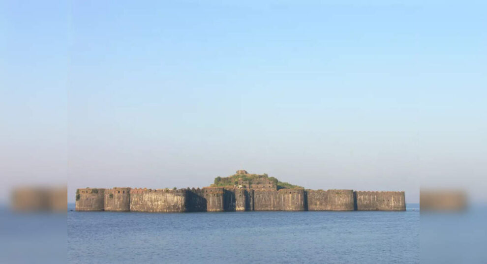 ℹ Fuerte de Janjira: ¡el fuerte del centenario de la India que ...